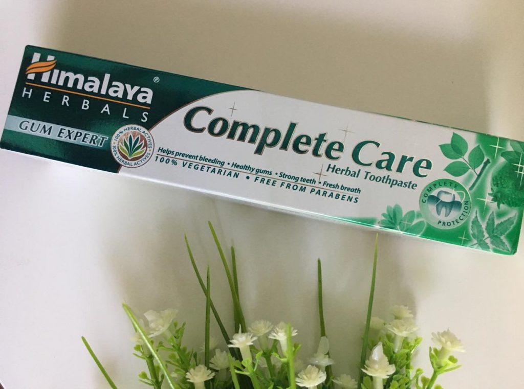 Îngrijire cu produse naturale de la Himalaya